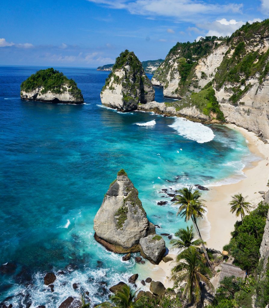 Nusa Penida Indonesia: The Most Beautiful Beach - Exploring With Katie